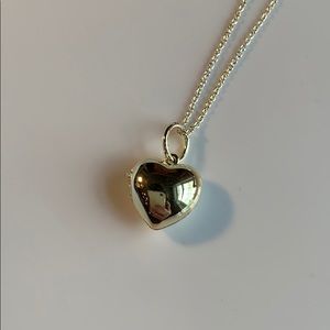 Newbridge SIlverware | Jewelry | Newbridge Silver Heart Locket With ...